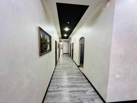 Hostel 1kishiga 150000 sum nonushtasi bilan 
- кенг, озода ва шинам хо