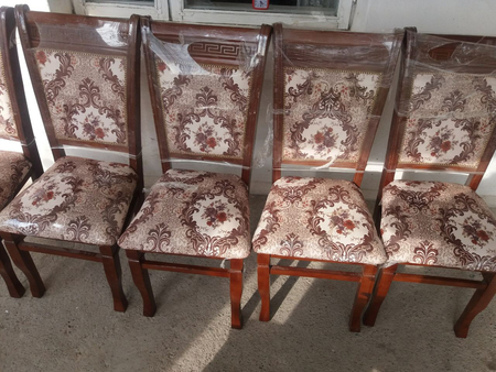 Стулья, 12 та стул