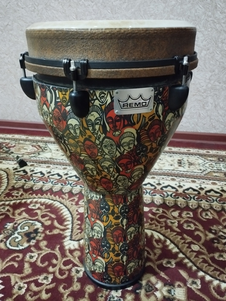 Jambi 12 razmer. Muz...instrument