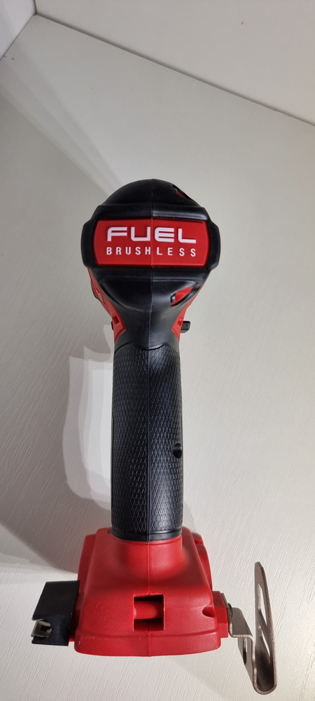 Milwaukee  2760-20 surge