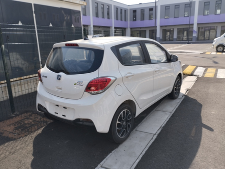 Changan Ben Ben выкупга берилади.