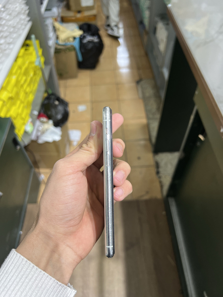 Iphone 11-pro Ideal sostayana