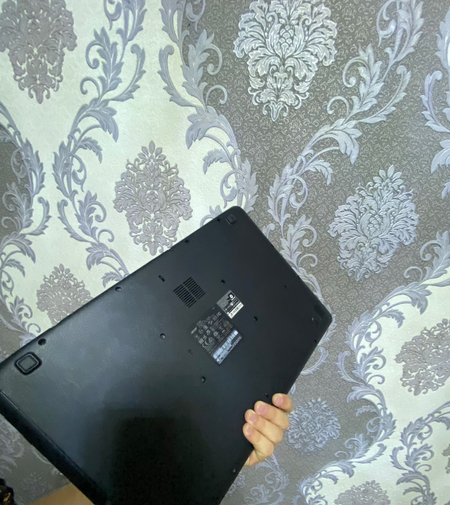 Noutbuk acer extensa 2519