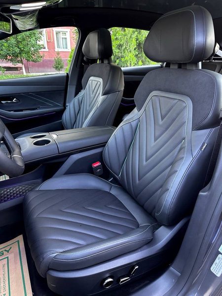 Changan DEEPAL SL03 Гибрид