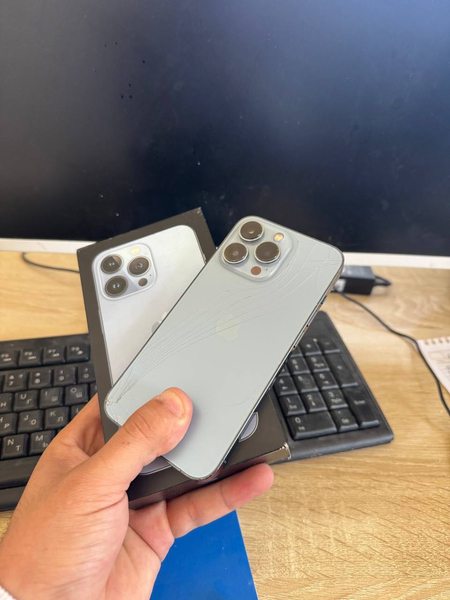 iPhone 13 pro 128gb