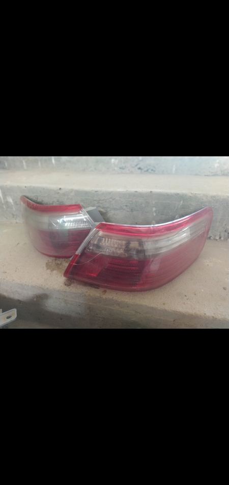 TAYOTA CAMRY фаралари сотилади+бензонасос