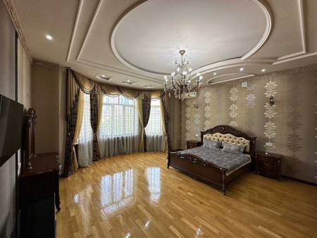 Продается Евро дом Ор-р: IT Парк  600м2