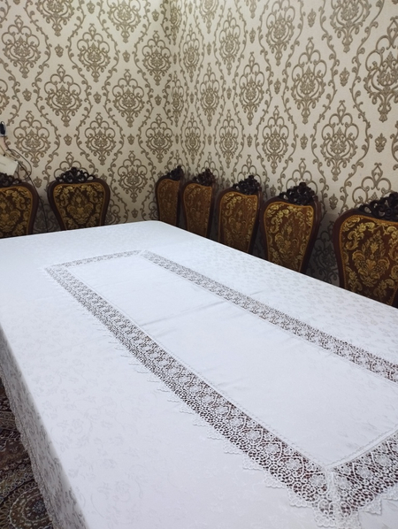 Huvaydo mexmonxona  mebel xolati ideal 12ta stol stul