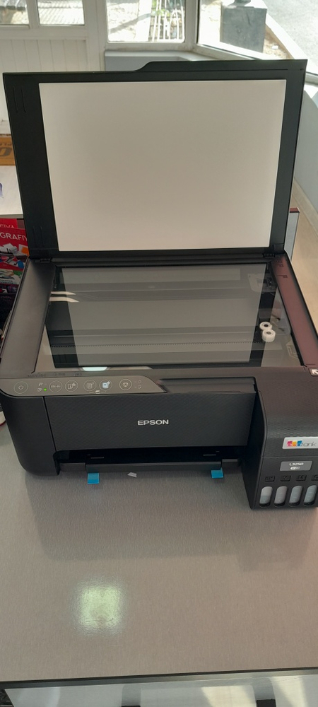 Epson l3250  srochna sotiladi pul zarur