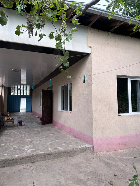 Продаётся участок вдоль дороги