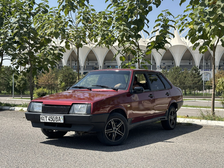 99 Lada. 1993 god.