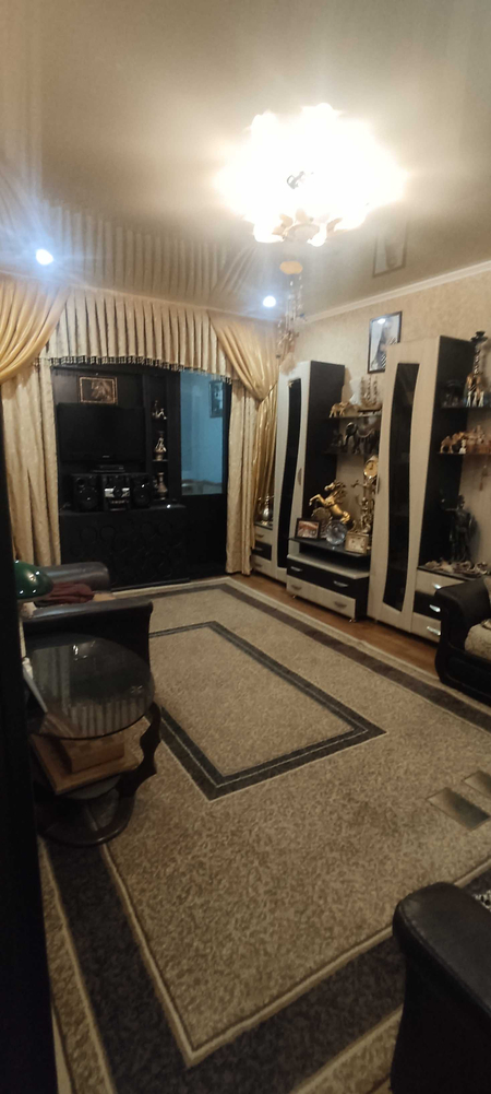 Продается квартира 2 в 3, 1/4 Рисовый базар кирпич