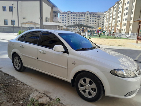 Lacetti gentra 2022