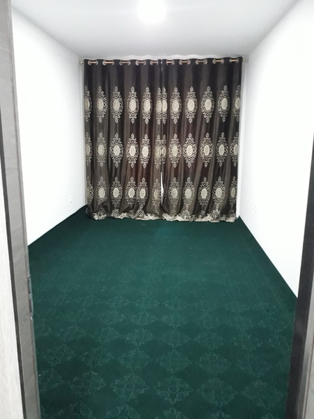 Ko'p qavatli uyning xonadoni  ijaraga beriladi