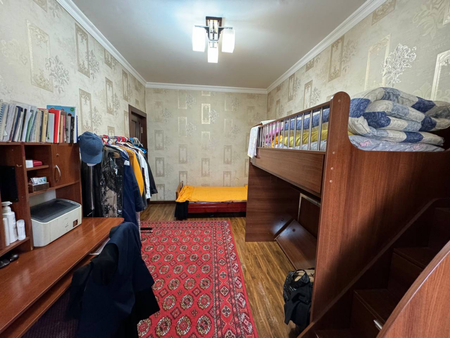 Продается 4/6/9 на Госпитальном
