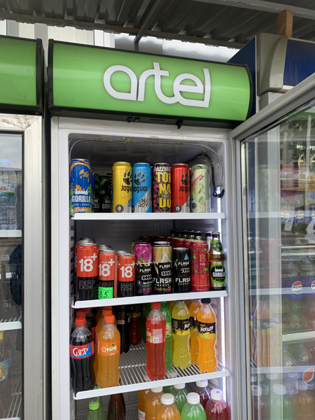 Срочно новый Artel 474 холодильник витринный!Xolodilnik vitrinniy!