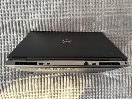 Dell i7 8850H/16GB/512GB/Nvidia 4GB/IPS/Face ID