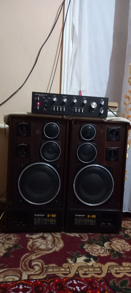 Колонка радио техника  S90