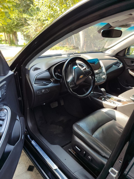 Malibu 2 Premier Turbo 24000 kami bor