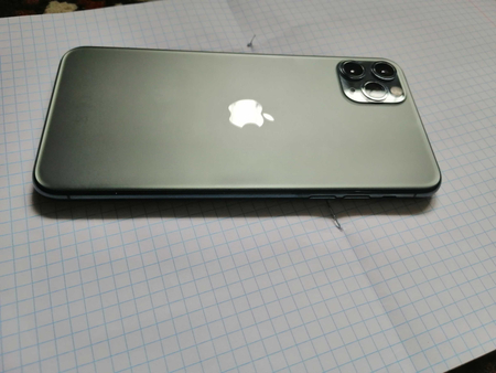 IPhone 11 pro max rodnoyi