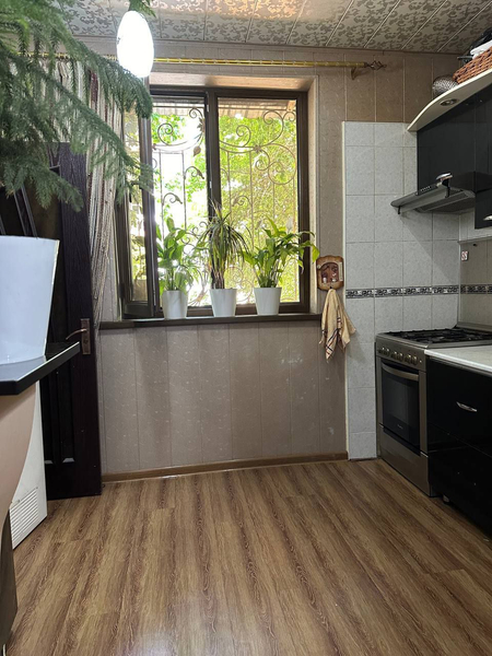 Продаётся 3/2/5 Карасу -1