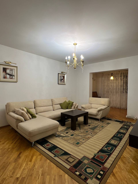 Продам квартиру ор. Школа 328