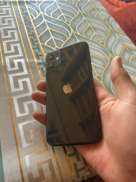 Iphone 11 ideal xolatda