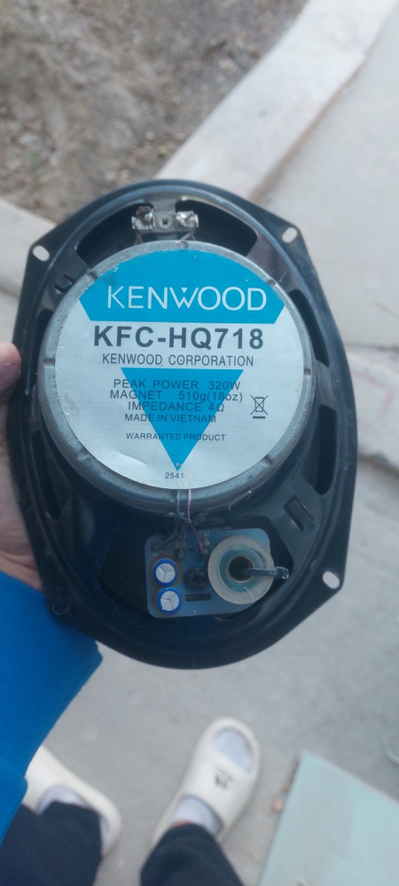 Kenwood 718 kalonka sotiladi