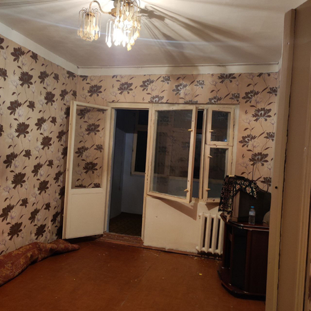 Коратош Чорсу Аренда Срочно 1 хонали 300у.е.