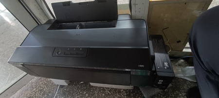 Epson srochni sotiladi yangi 1 oy boʻldi oganimga pul zarur