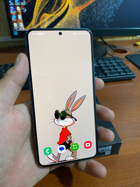 Samsung Galaxy S22 Veytnam sotiladi