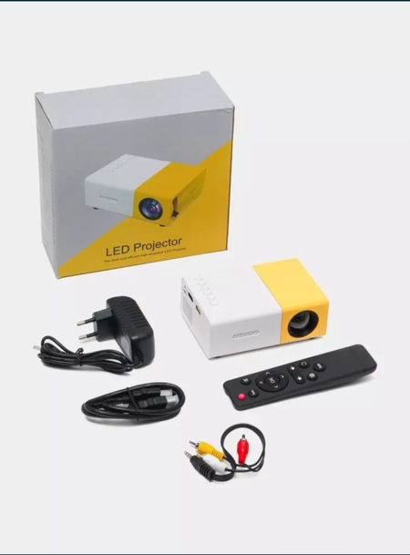 Full HD mobil proektor. YG 300 mini proyektor.