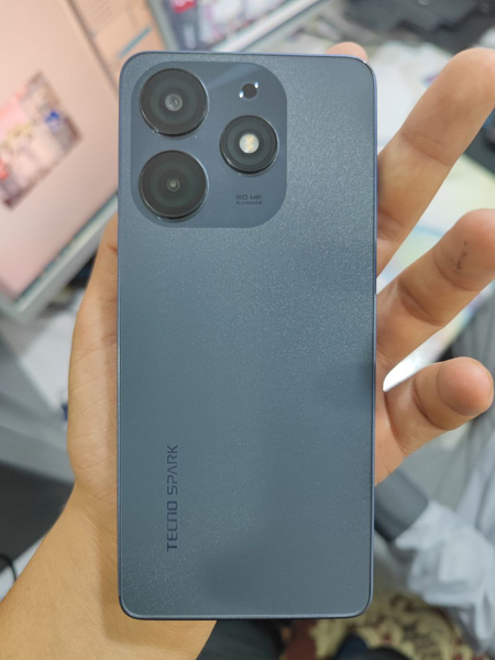 Tecno spark 10 pro 1 mln 200