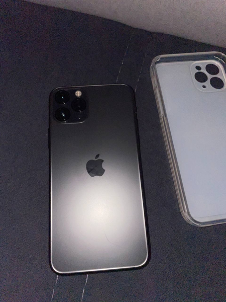 iPhone 11 pro  64 gb