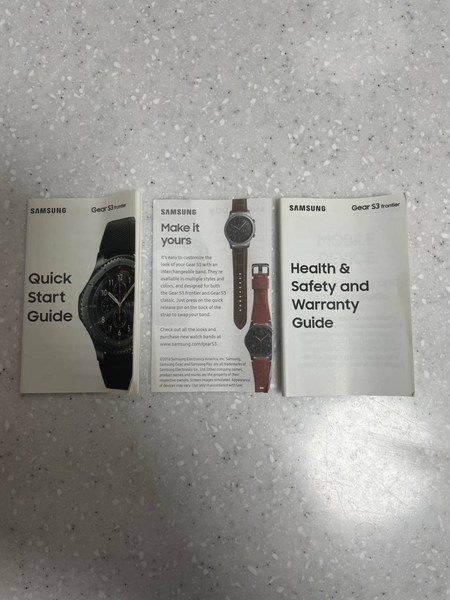 Продаю часы Samsung Gear S3 Frontier в отличном состоянии