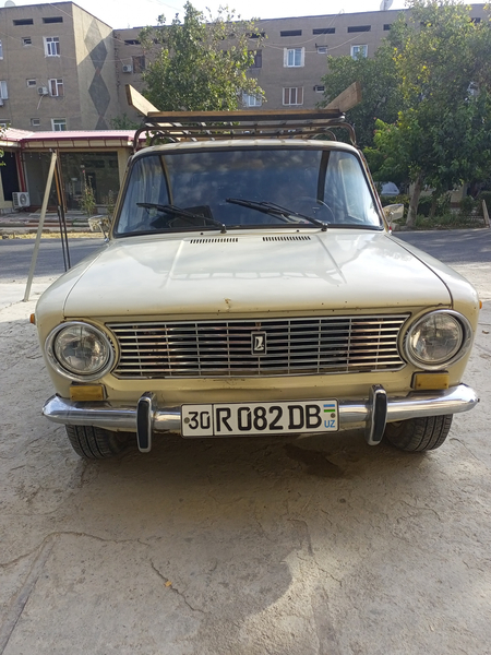 2102 juguli sotiladi