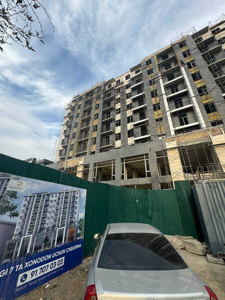Сергели Машина бозор 2/7/9 Коробка 52 м2 Срочно 45000