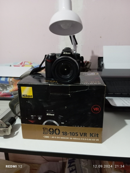 Продаётся фотокамера Nikon D90