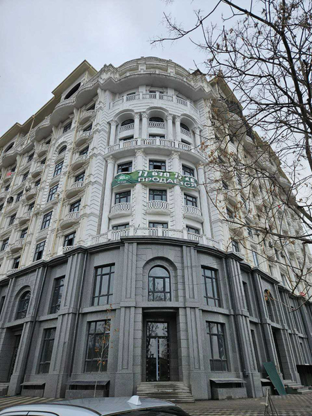 Продам квартиру 211 м2, 6/9-10/10 ,коробка в новостройке, ЖК «Milano»