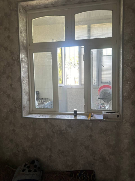 Yunusobod 13 kv Mega Planet xamma sharoiti bor 3 xona qlingan