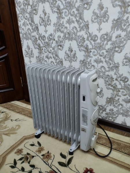 Продается обогреватель масляный