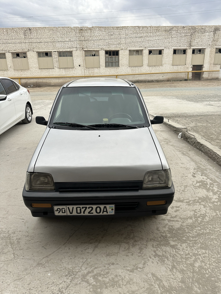 Tico yahshi xolatda sotiladi