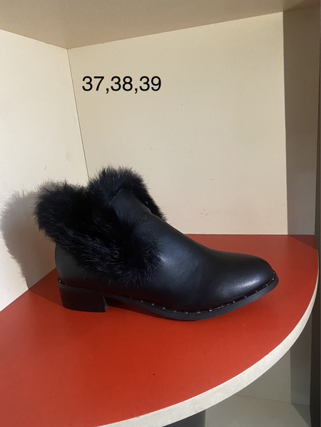 Xitoy fabrichniy pol sapogla skidkada
