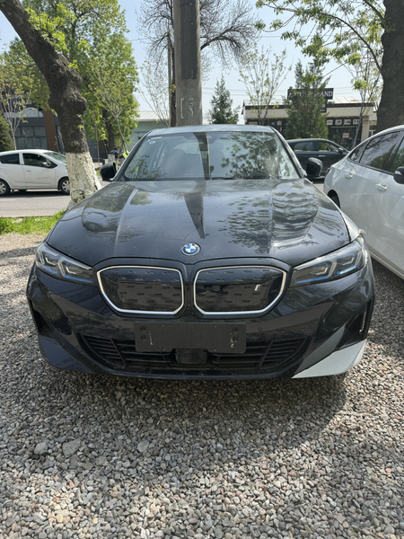 BMW I3 40 L naydi sport 2024 yil bez probeg