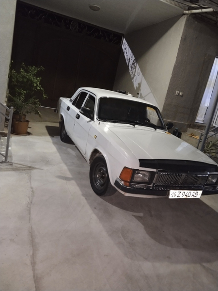 Gaz 3102 sotiladi