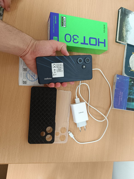 Infinix hot 30 8+8/128Gb