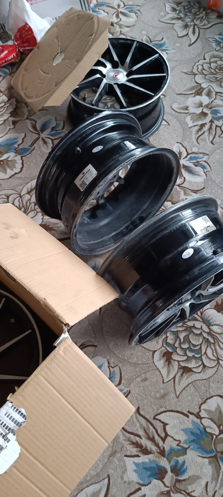 Сака диска R14 состоянияси ягни факат балонсиз