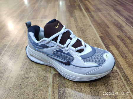 NIKE AIR MAX BLISS - Привезли из ЕВРОПЫ размеры от 40 до 45.