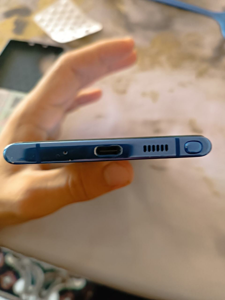 Note 10+ xotirasi 12/256 holati ideal obmen bor iphonega