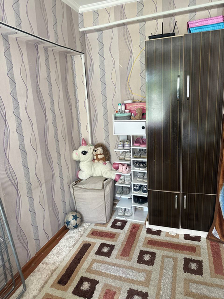 1 etaj 2 xona 4 etajli uy balkon 2/6